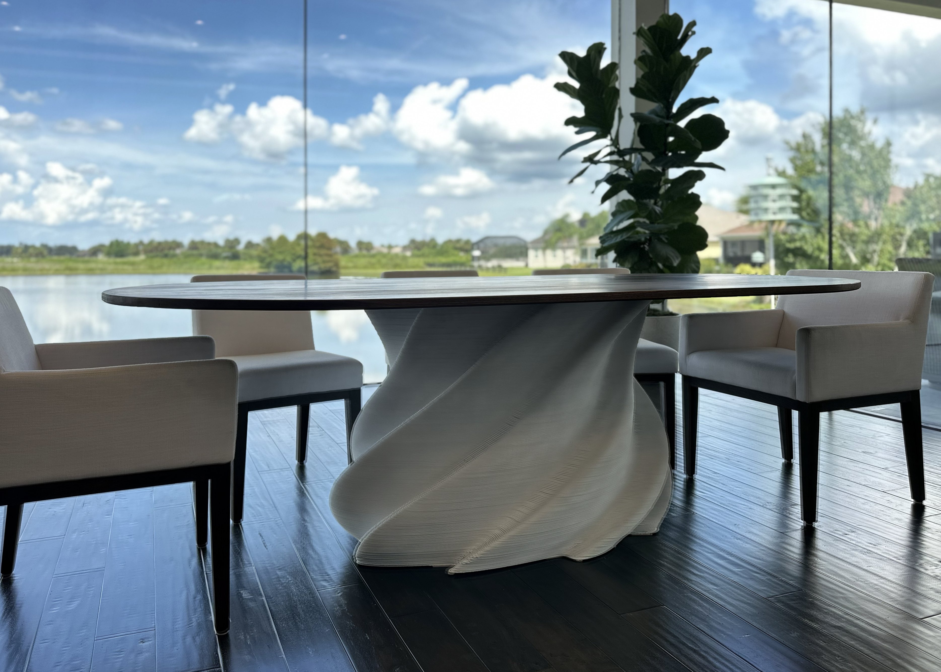 MassiveMAKE - Advanced Manufacturing and Design